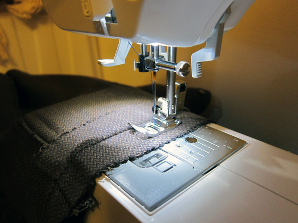 Tutorial: Simple Pants Hemming | Red-Handled Scissors