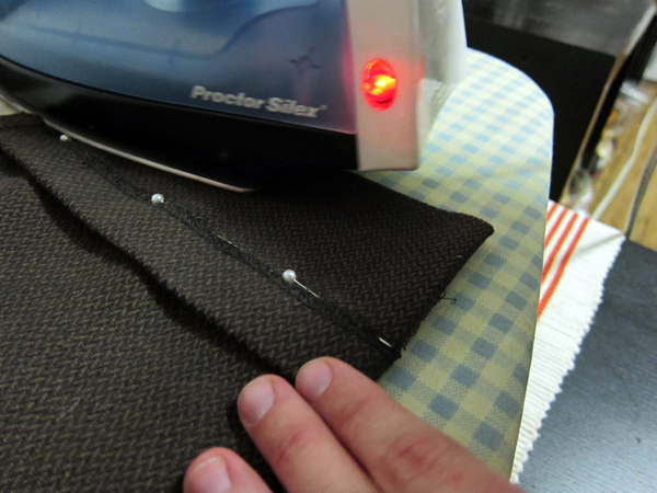 Tutorial: Simple Pants Hemming | Red-Handled Scissors