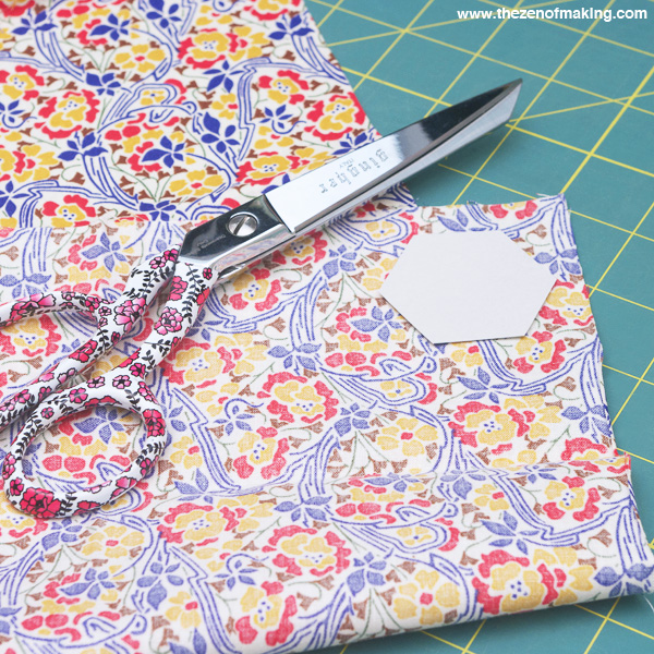 Tutorial: English Paper Piecing, Hexies Part 1