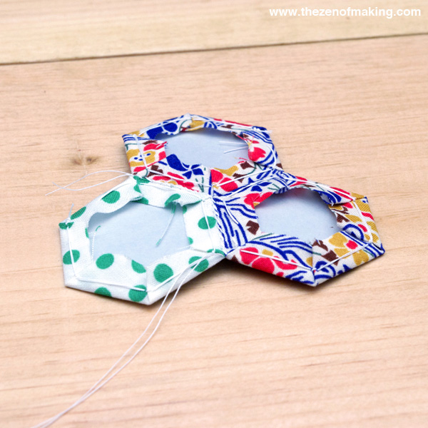 Tutorial: English Paper Piecing, Hexies Part 2
