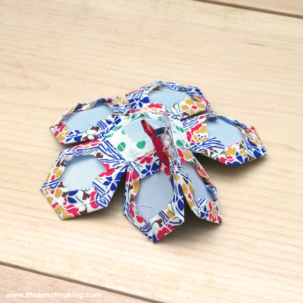 Tutorial: English Paper Piecing, Hexies Part 2